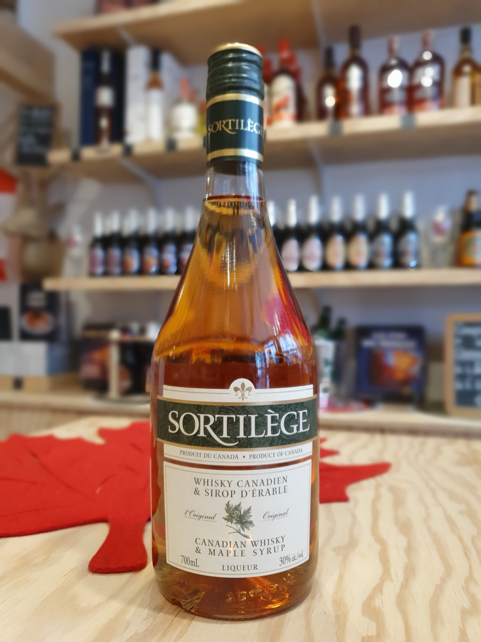 Sortilège - liqueur de whisky à l'érable 30% - 750ml | Comptoir de Québec